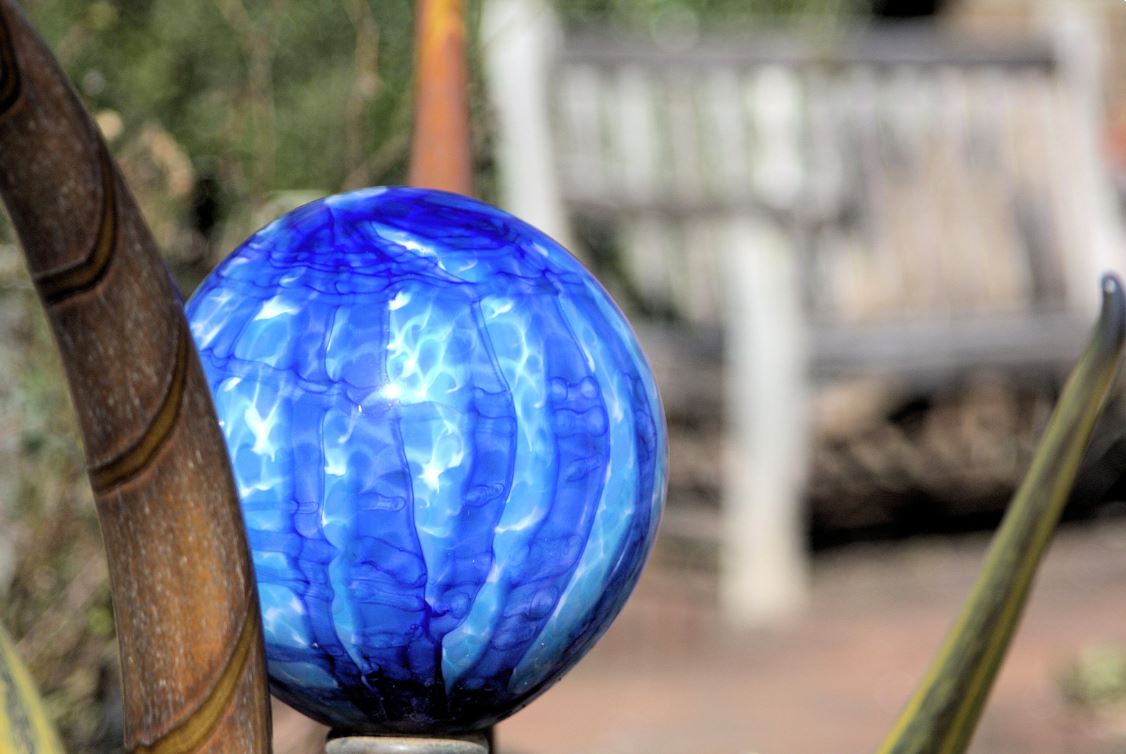 What It Means to See a Blue Orb - PsychicOz
